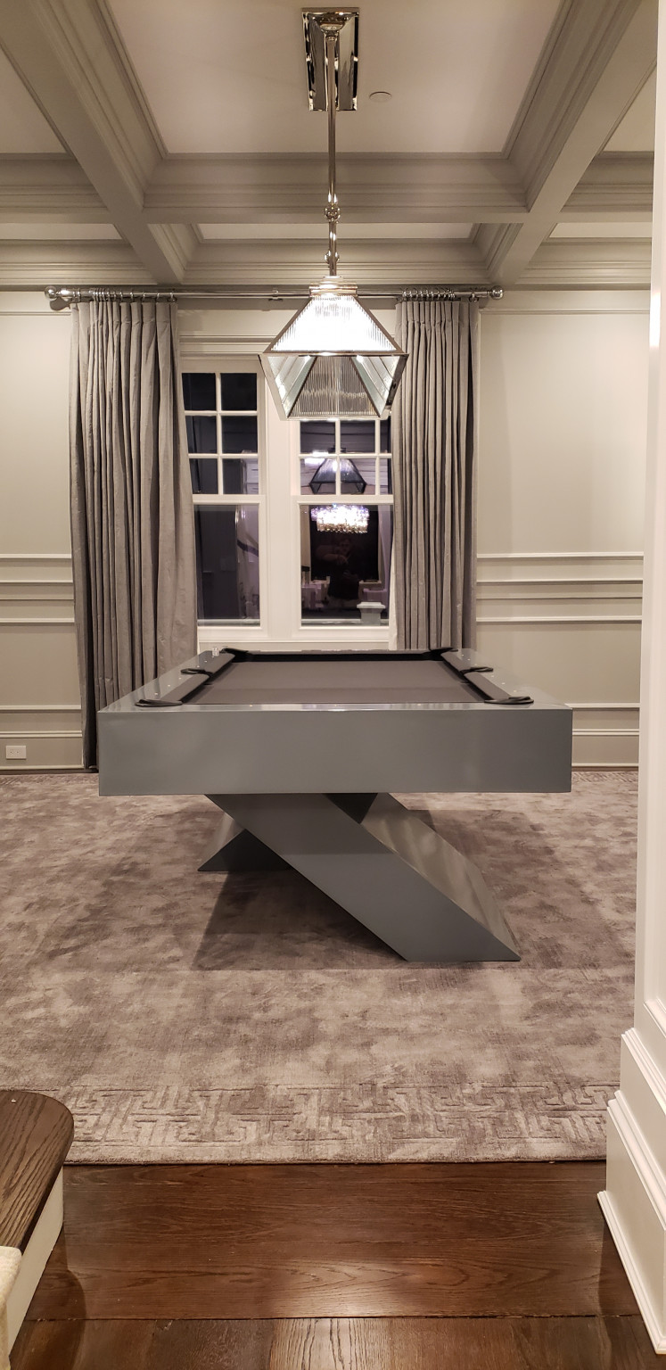 Model Modern White oak POOL TABLE