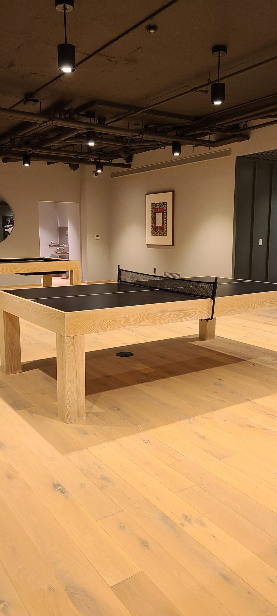 MODEL WHITE OAK BLEACHED POOL TABLE