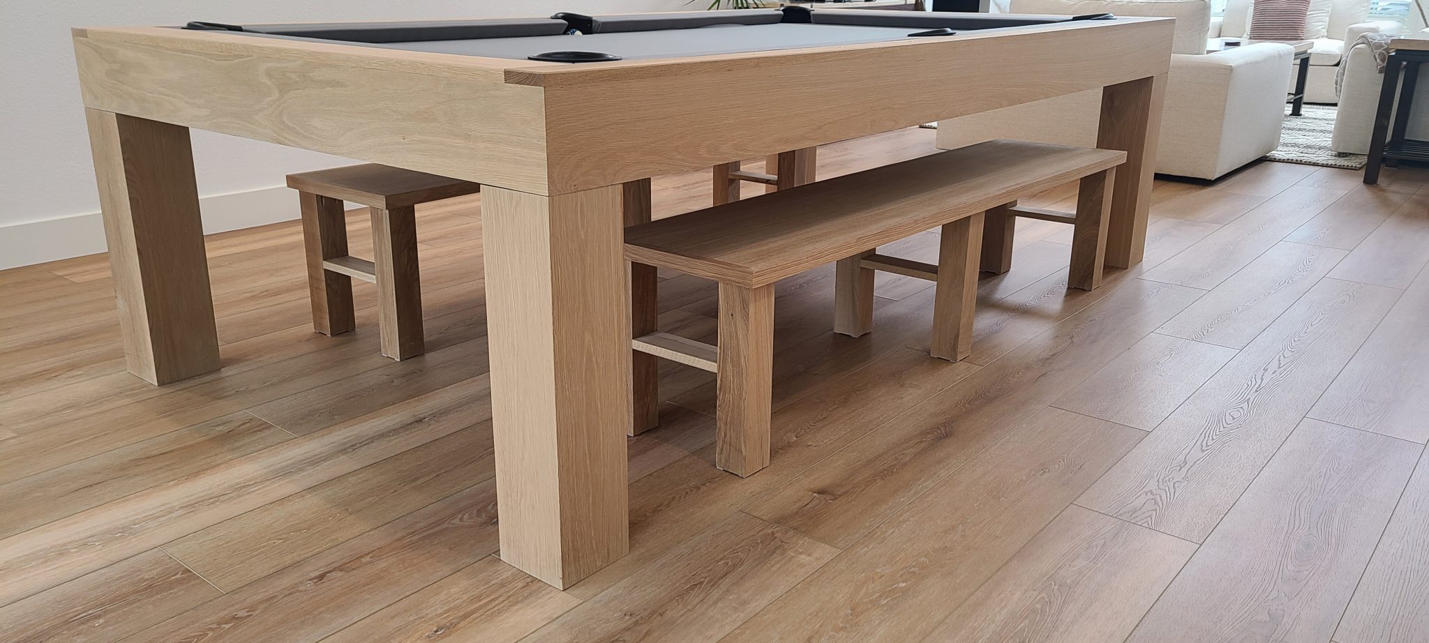 Model Modern White oak POOL TABLE