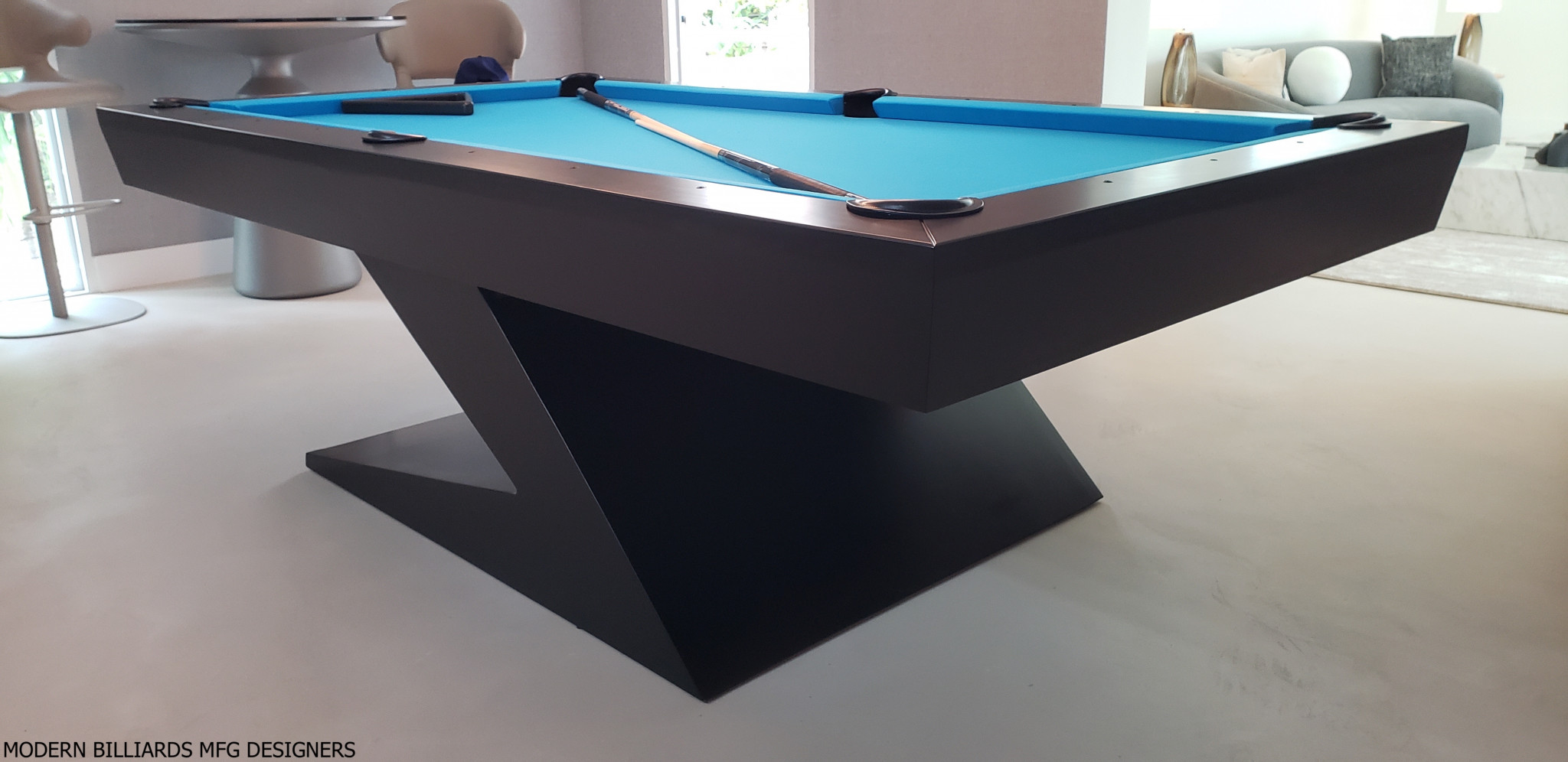 MODEL BLACK ONYX POOL TABLE